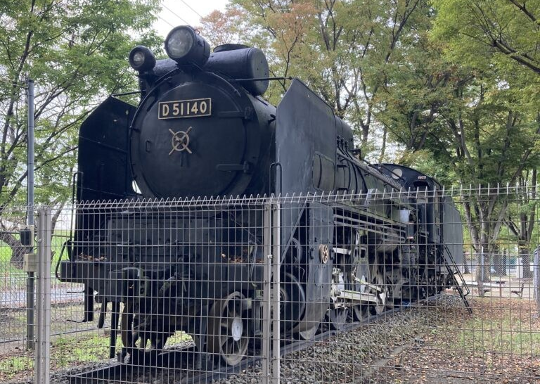 「D51 140蒸気機関車」日本車輌名古屋 - パブリックアート散歩
